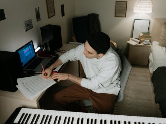 No Singer? No Problem – AI Vocals for Bedroom Producers - Sonarworks Blog